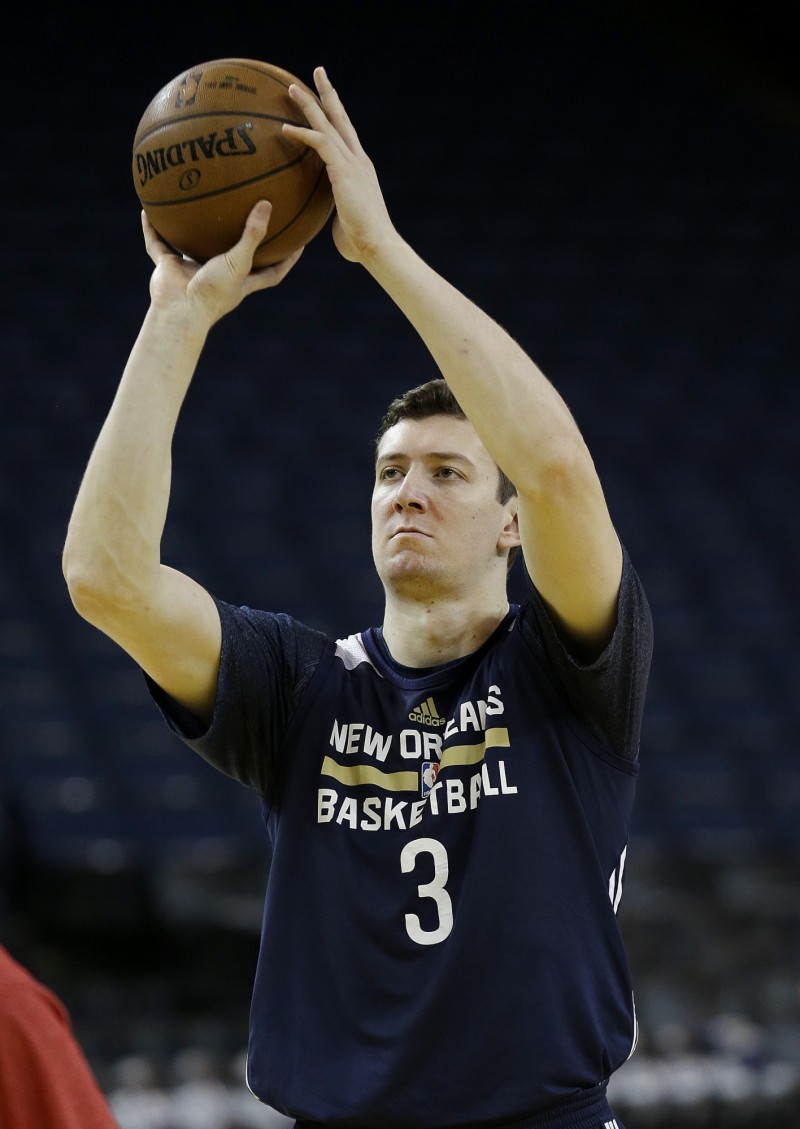 NBA》豪哥前隊友Asik 5年爽領6千萬留鵜鶘 - 自由體育