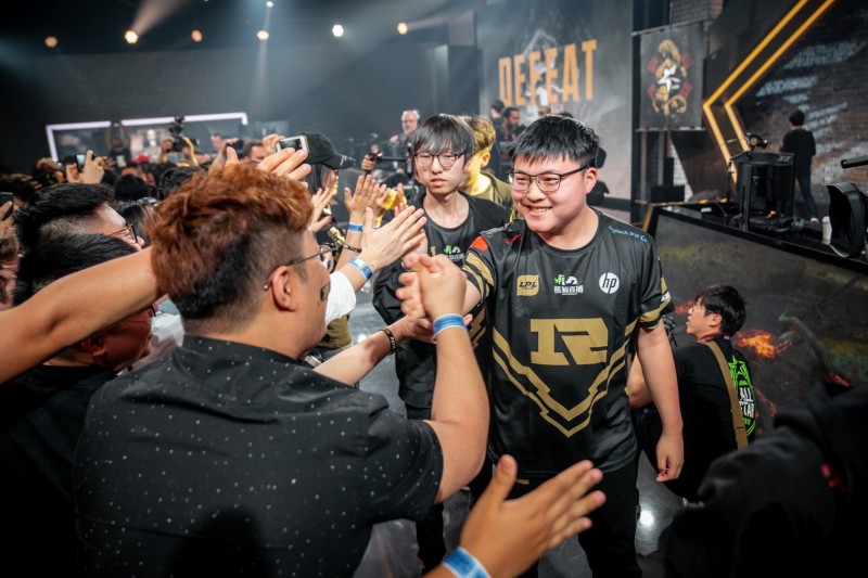 LOL MSI》閃電狼力拚小組賽第一 南韓KZ、中國RNG緊追在後 - 自由體育