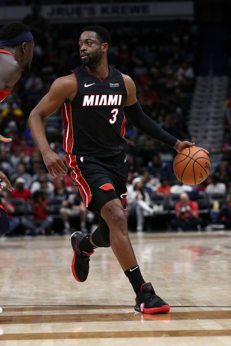 NBA》魏德最終決戰鵜鶘 全場球迷激情吶喊D-Wade！ - 自由體育