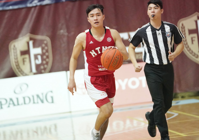 UBA》彭柏樺猛轟9記三分彈、51分為史上第二高 率台師痛宰德霖 - 自由體育