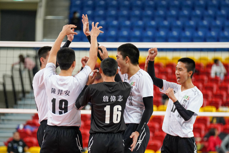 HVL男排》太強！豐原高商直落三晉級決賽 明拚賽史最多12冠 - 自由體育