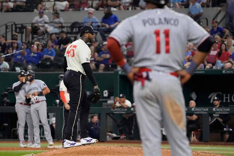 MLB》飆164KM無用！火球男查普曼又崩盤吞敗 近7戰防禦率高達6.75 - 自由體育