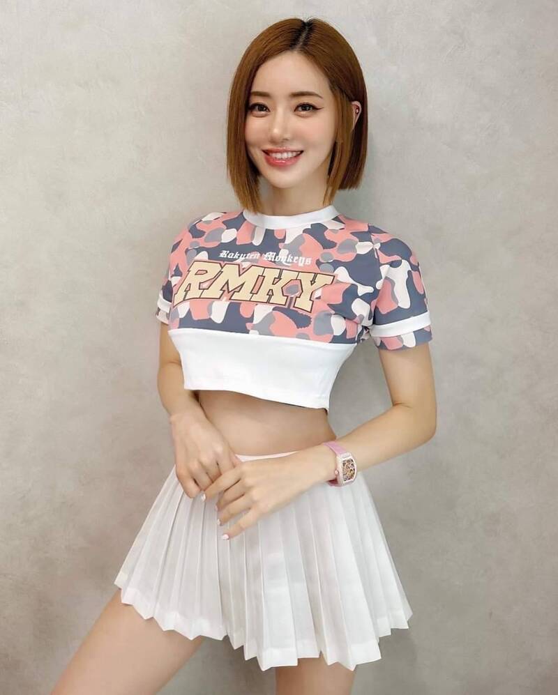 中職》球場過中秋 韓最美DJ SODA登台為樂天開球 - 自由體育