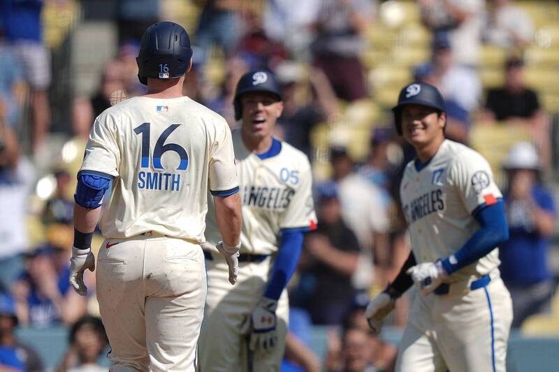 MLB》2長打一吐悶氣、5打席全上壘！大谷翔平開砲聽牌200轟 - 自由體育