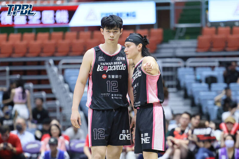 TPBL》最夯球星高錦瑋拿14分 背水一戰的雲豹上半場領先戰神23分 - 自由體育