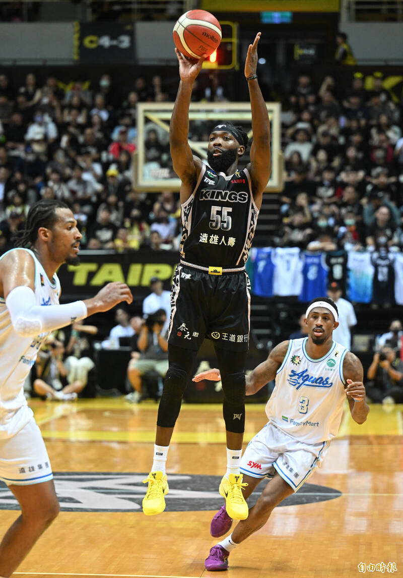 TPBL冠軍賽》林書豪拿12分 曼尼高狂數據率國王G1力退海神 - 自由體育