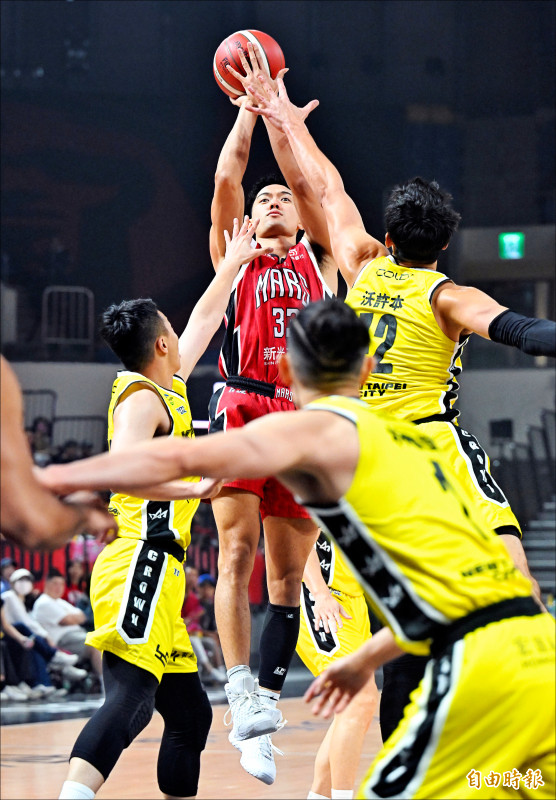 TPBL》本土戰神爭氣 雷蒙恩籃板新天王 - 自由體育