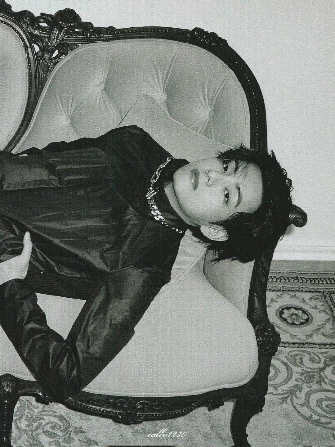 BTS V曝驚人「背殺」破紀錄奪第一 ！ 粉絲敲碗：快轉正面 - 自由電子報iStyle時尚美妝頻道