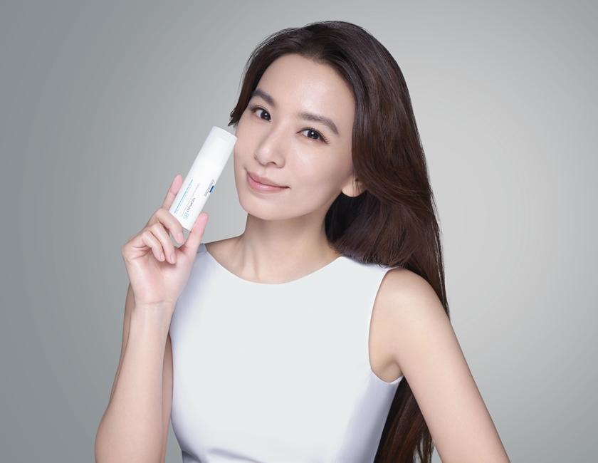 Hebe外洩「38婦女」聚會模式！迎接40歲自曝不能少了這一樣 - 自由電子報iStyle時尚美妝頻道