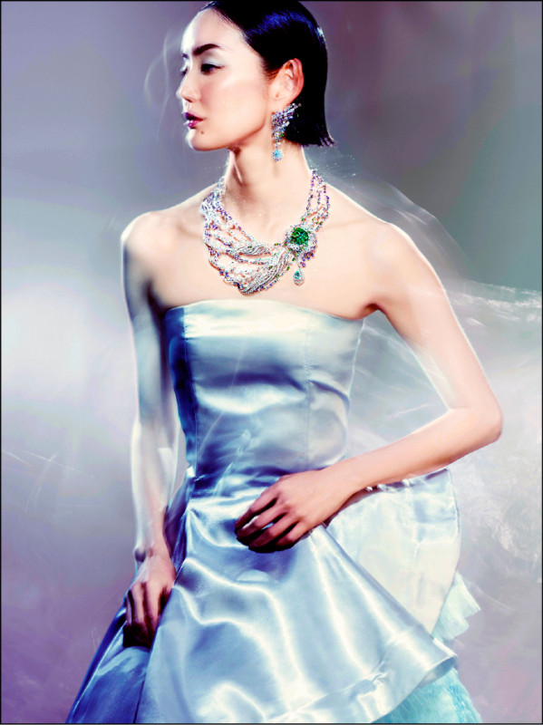 MIKIMOTO珍珠美作刻畫奇幻海洋！虛實手法交織創意 顛覆佩戴規則 - 自由電子報iStyle時尚美妝頻道