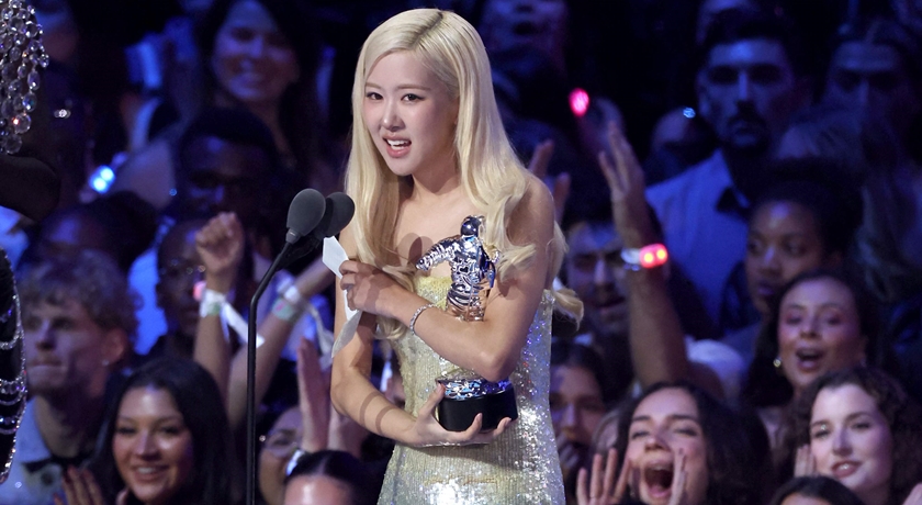 Rosé被寵成Tiffany小公主！近300萬全新珠寶加持成VMAs舞台最閃焦點 - 自由電子報iStyle時尚美妝頻道